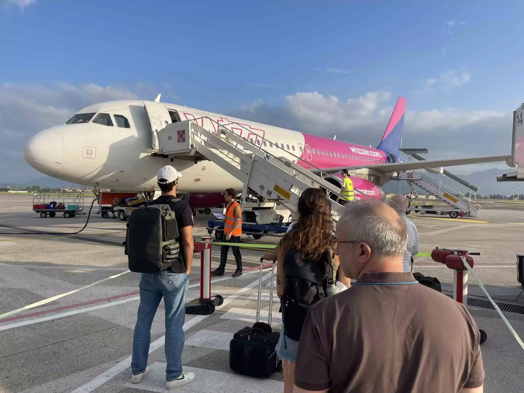 Wizz Air wants to improve onboard experience: what is "customer first ...