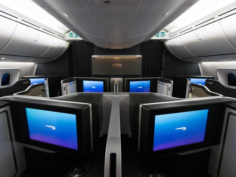 Air India's Dreamliner Livery: Global Revival & Premium Push!