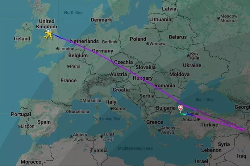 Emirates Flight Turns Back After Israeli Strikes | Emirates Airlines