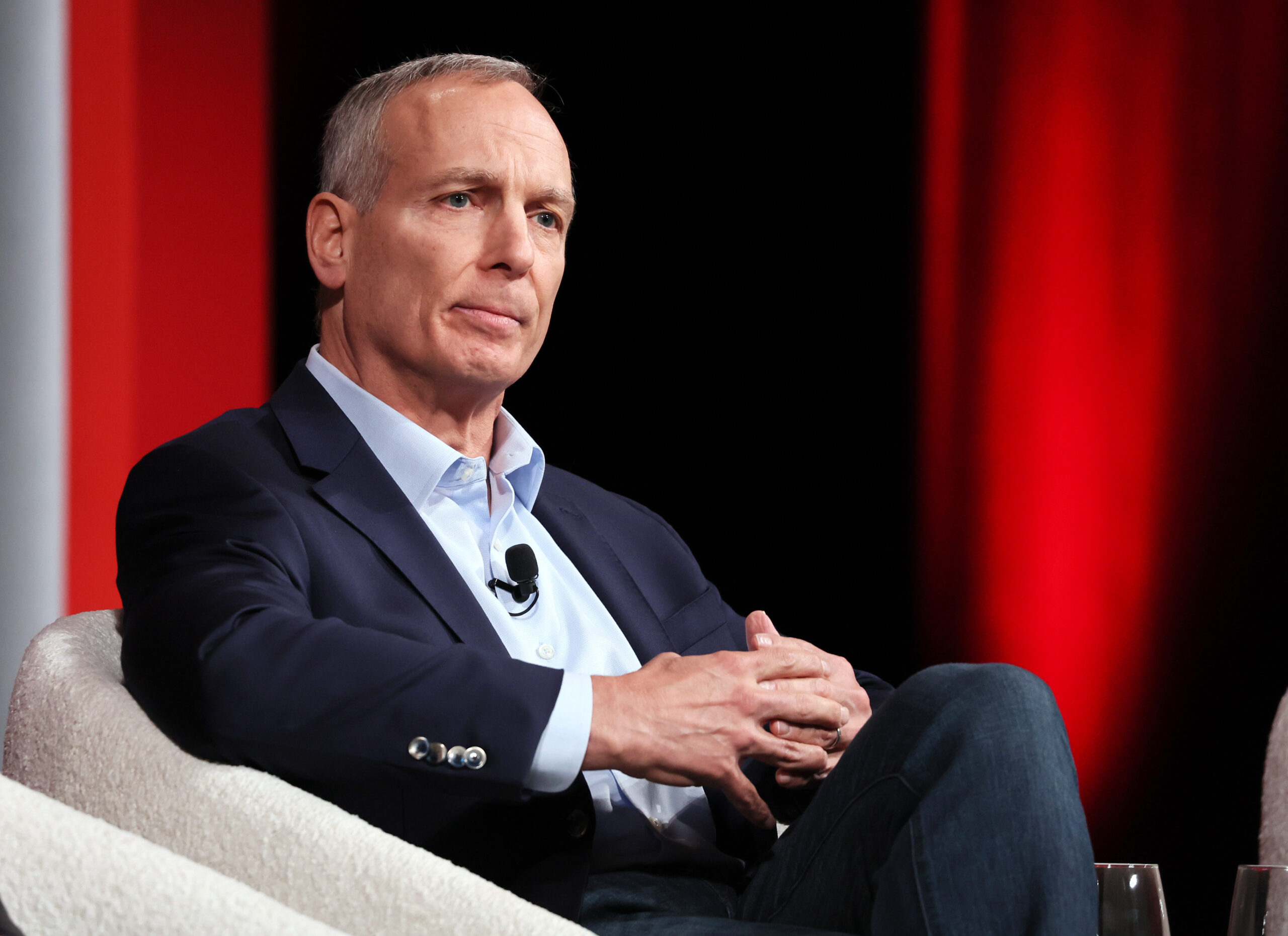 Booking Holdings CEO Glenn Fogel: Human Travel Agents vs. AI - The ...