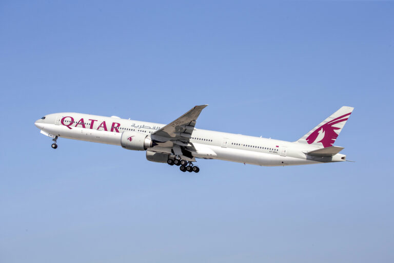 Qatar Airways Flight QR853 Makes Emergency Landing in India Due to ...